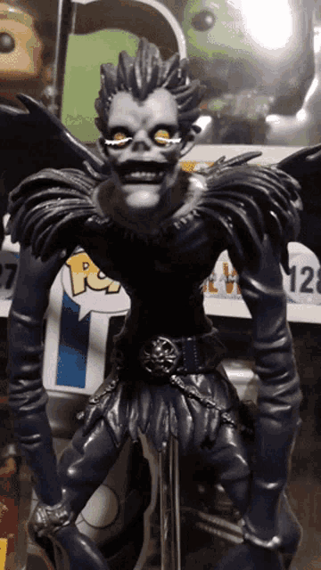 Death Note Ryuk Figure GIF | GIFDB.com