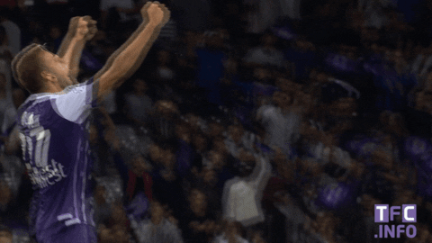 Funny Celebration Football Player GIF | GIFDB.com