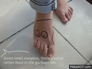 Funny Foot Drawing Zoidberg Face GIF | GIFDB.com