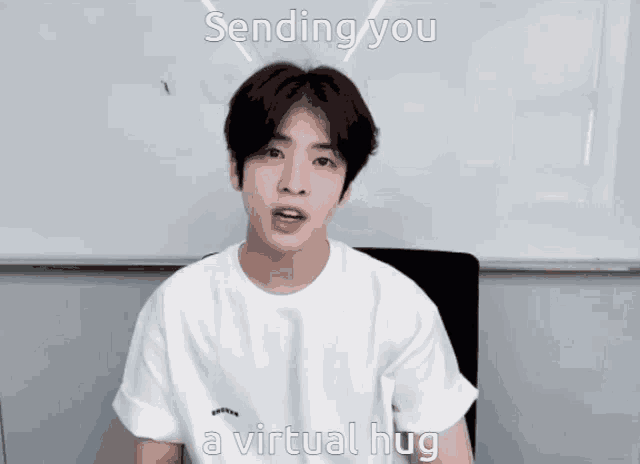 Ghost Hug Kpop Cravity Allen Ma GIF | GIFDB.com