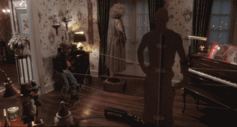 Home Alone Kevin Playing Tricks GIF | GIFDB.com