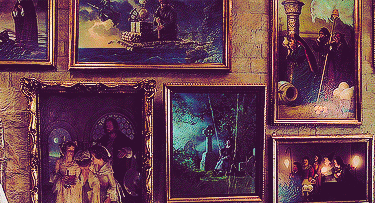 Moving Frame Pictures GIF | GIFDB.com