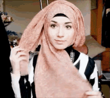 Muslim Girl Wearing A Hijab GIF | GIFDB.com