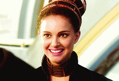 Star Wars Padmé Amidala Smiling GIF | GIFDB.com