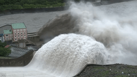 Waterfall Dam Overflow Flood Typhoon GIF | GIFDB.com