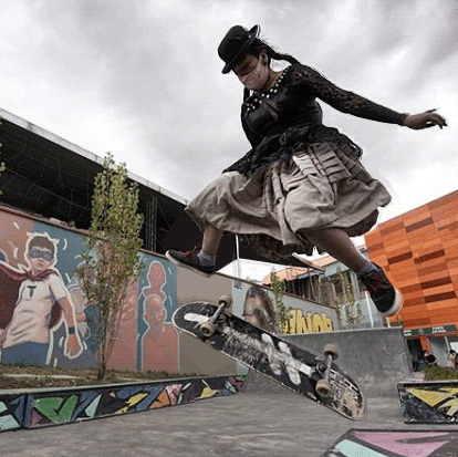 Bolivia Women Skate