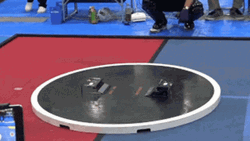 Battle Bots Sumo Robots GIF | GIFDB.com