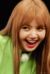 Blackpink Lisa Bang Wink GIF | GIFDB.com
