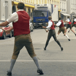 Cracking The Whip Driving Range GIF | GIFDB.com