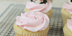 Cupcake Buttercream GIF | GIFDB.com