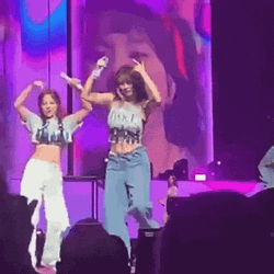 Dancing Girls On Stage GIF | GIFDB.com
