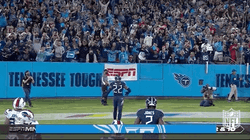 Derrick Henry Touchdown Celebration GIF | GIFDB.com