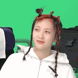 Devious Facial Expression Yoo Yeon Jung GIF | GIFDB.com