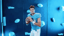 Drake Maye Attempting To Throw Football GIF | GIFDB.com