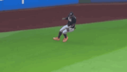 Eddie Rosario Fall Down The Ground GIF | GIFDB.com
