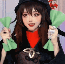 Dancing Shrek Cosplay GIF | GIFDB.com