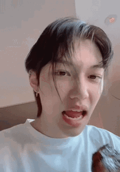 Felix Lee Eating Steak Tiktok GIF | GIFDB.com