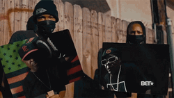 Flavor Flav In A Small Screen GIF | GIFDB.com