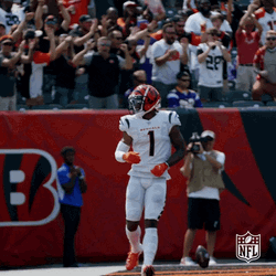 Football Player Ja'marr Chase Who Dey Dancing GIF | GIFDB.com