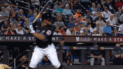 Francisco Lindor Striking GIF | GIFDB.com