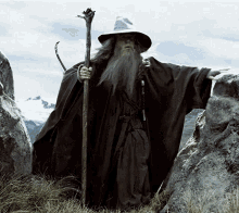 Gandalf GIFs | GIFDB.com
