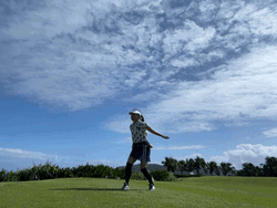 Golf Player Warm Up GIF | GIFDB.com