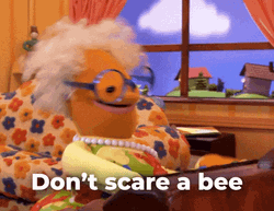 Goofy Ahh Do Not Scare Bee Nanalan' GIF | GIFDB.com