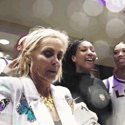 Griddy Kim Mulkey Lsu Tigers GIF | GIFDB.com