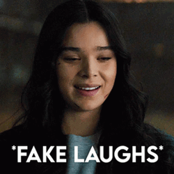 Hailee Steinfeld Fake Laugh GIF | GIFDB.com
