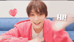 Hi Meme Huening Kai Waving GIF | GIFDB.com