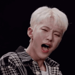 Hoshi Fake Cry GIF | GIFDB.com