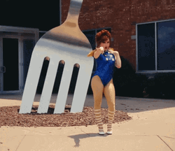 Hot To Go Big Fork GIF | GIFDB.com