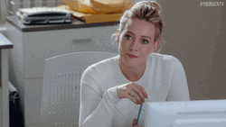 Irritated Hilary Duff Shakes Head GIF | GIFDB.com