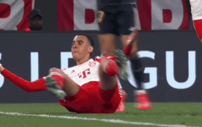 Jamal Musiala Touch Down GIF | GIFDB.com