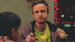 Jesse Pinkman Magic Fingers GIF | GIFDB.com