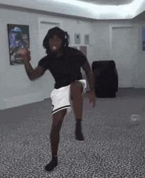 Kai Cenat Tiktok Hip Dance GIF | GIFDB.com