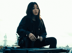 Kimiko Hand Sign GIF | GIFDB.com