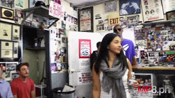 Kobe Bryant With Manny Pacquiao GIF | GIFDB.com