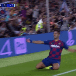 Luis Suarez GIFs | GIFDB.com