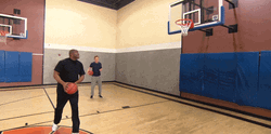 Magic Johnson Practicing GIF | GIFDB.com