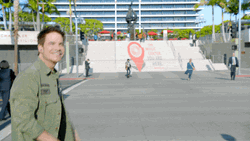 Raccoon Stealing Snacks GIF | GIFDB.com