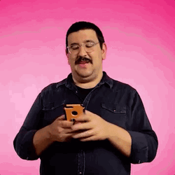 Man Texting One Sec GIF | GIFDB.com