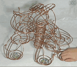 Marble Wire Maze GIF | GIFDB.com