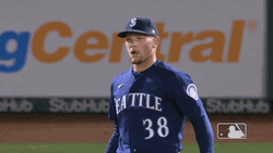 Mariners Player Get So Hype GIF | GIFDB.com