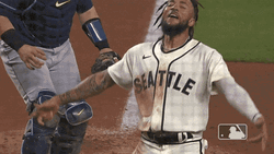 Mariners Win Jp Crawford Rallying Crowd GIF | GIFDB.com