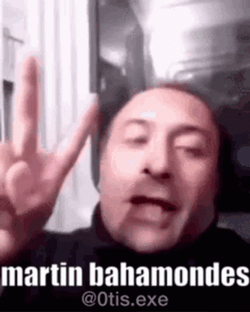 Martin 399 X 498 Gif GIF | GIFDB.com