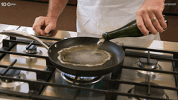 Master Chef Australia Pouring Liquor Pan GIF | GIFDB.com