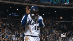Mets Star Player Francisco Lindor Clapping GIF | GIFDB.com