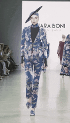 Modelo Wearing Chiara Boni Costume GIF | GIFDB.com