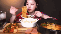 Mun Bok-hee Spicy Food Mukbang GIF | GIFDB.com